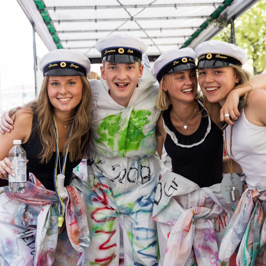 Köp Studentoveraller Online med Swish från 149kr/st. | 123Student123Student